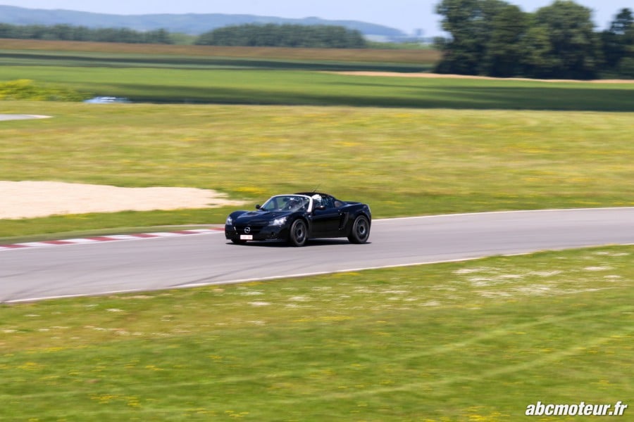 Le nouveau circuit de Clastres en Lotus Elise