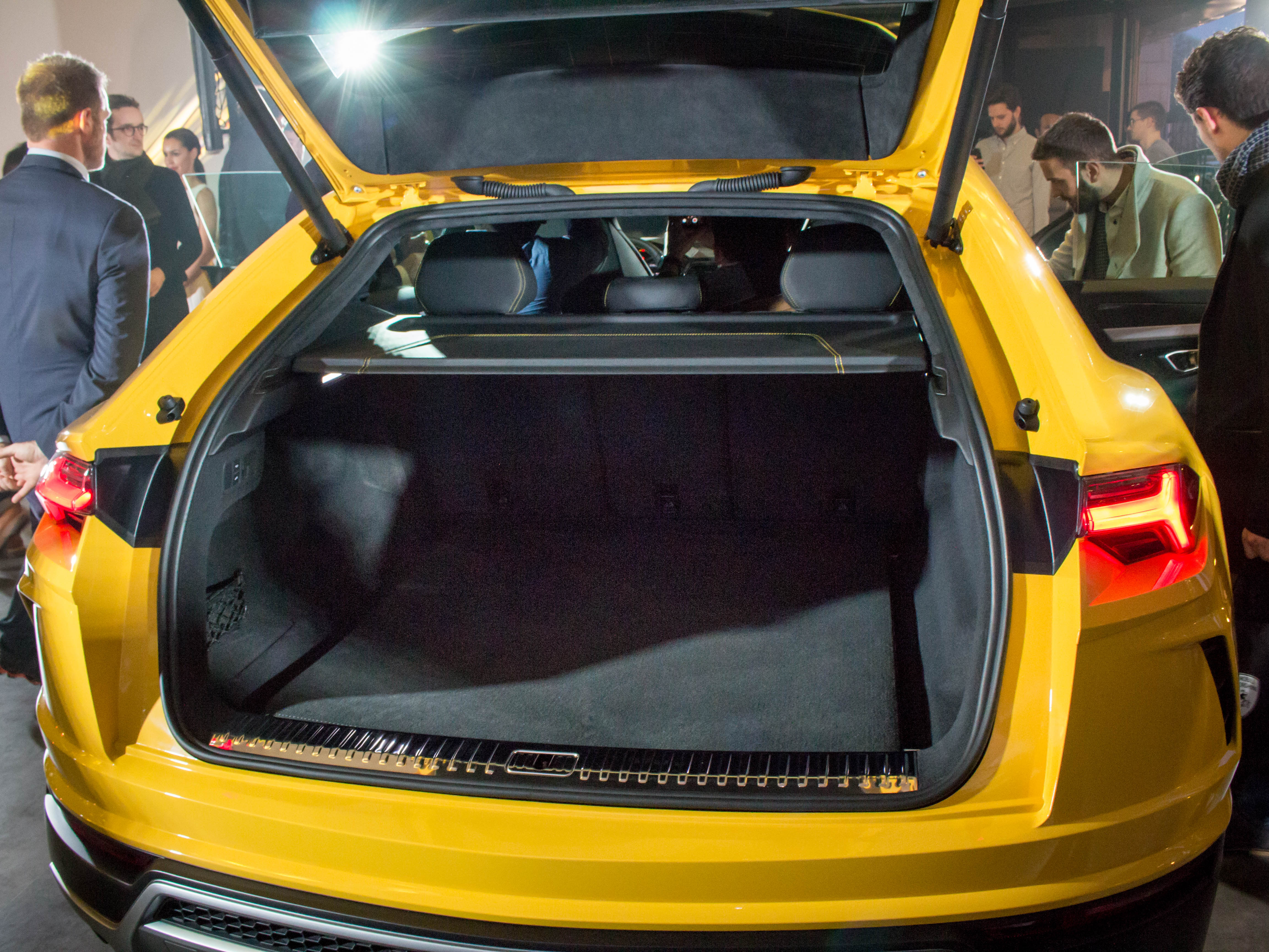 Le Lamborghini Urus débarque en France